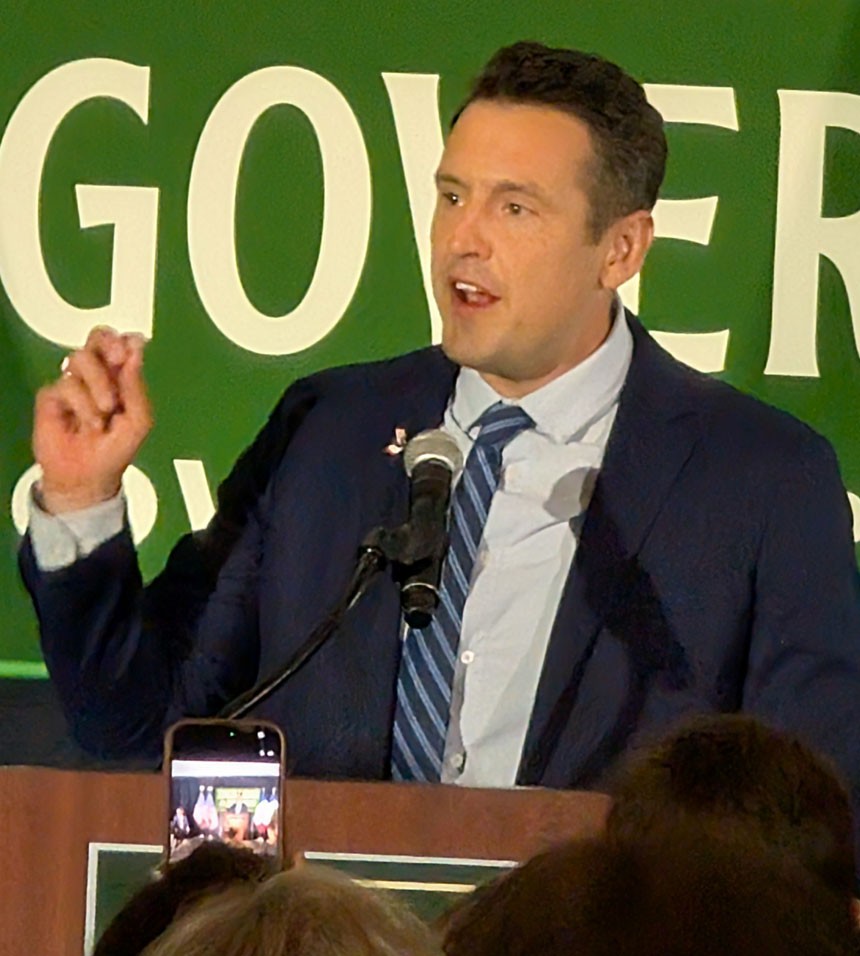 Lahn edges past Feenstra to win Iowa GOP Primary for governor - Radio Iowa